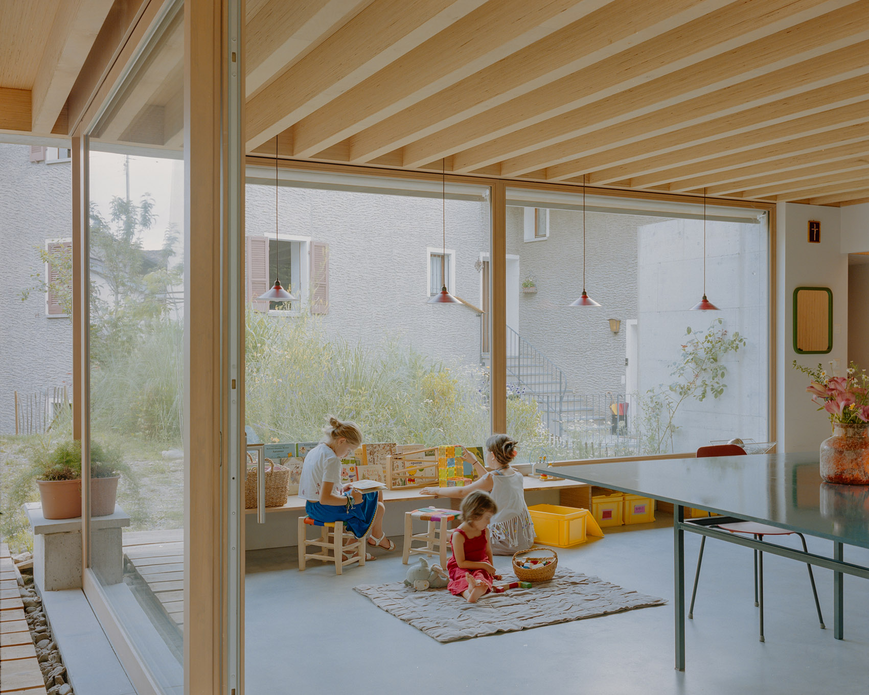 House in Pazzallo by cerbi zaccara architetti - 谷德设计网
