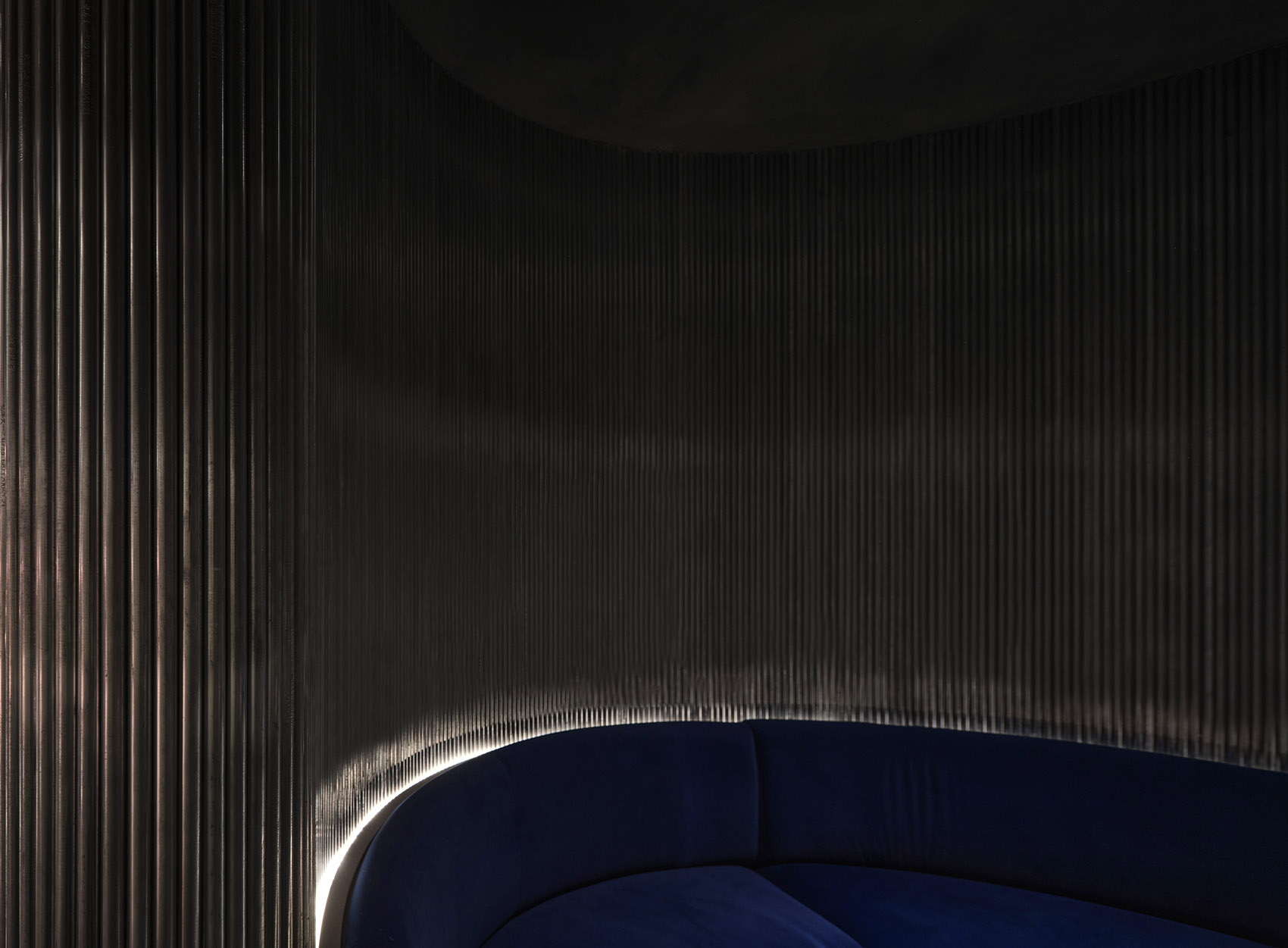 DMC Bar by Fununit Design & More - 谷德设计网