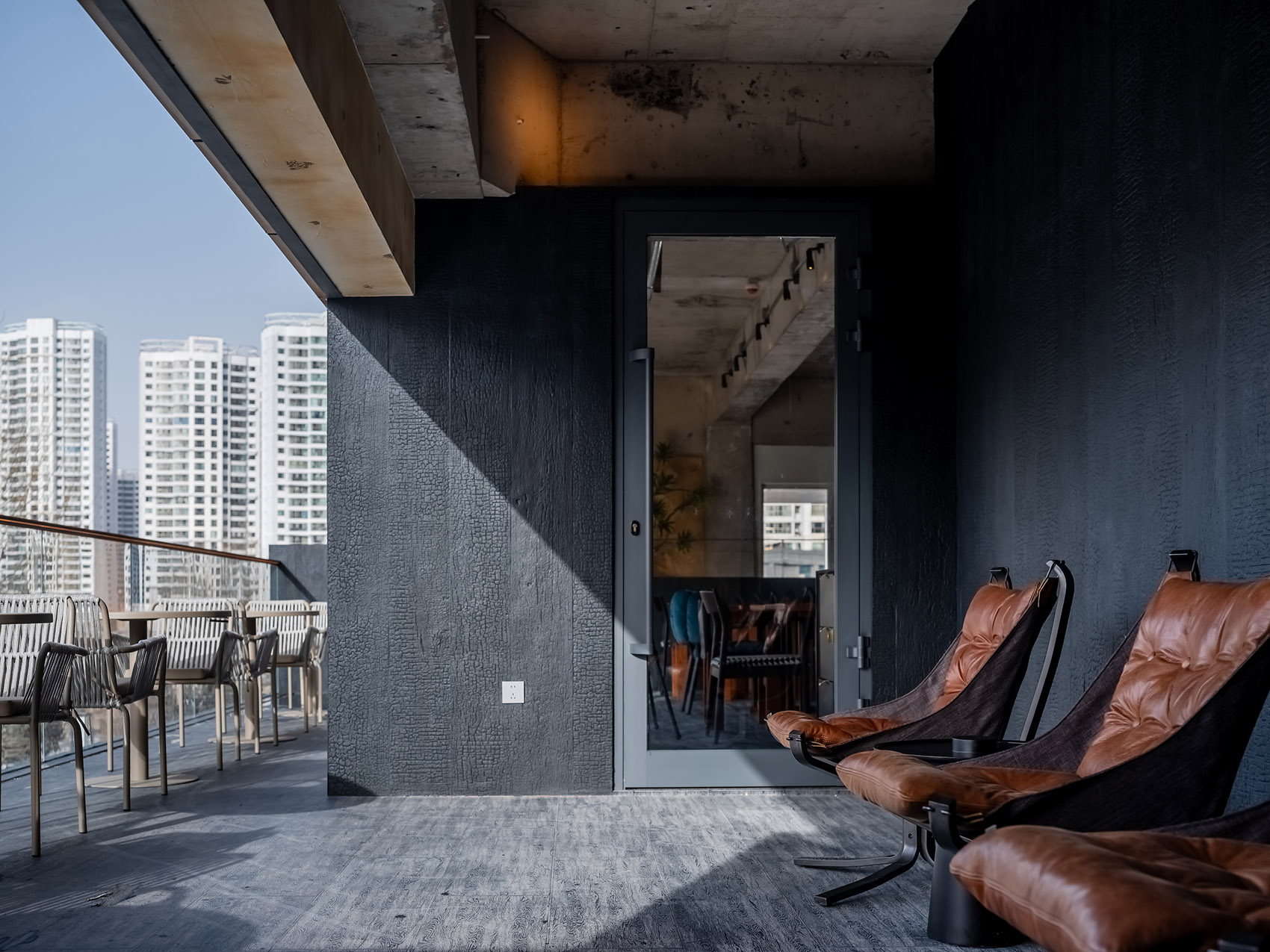 Xining IM FINE First Store by Guo Xin Space Design - 谷德设计网