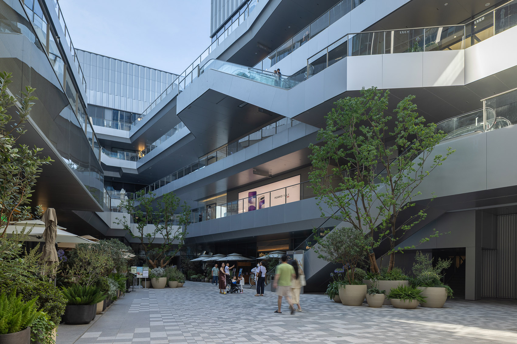 The MixC Landscape Design by Percent Landscape Design Studio - 谷德设计网