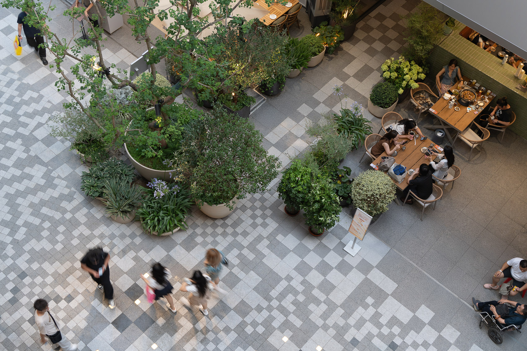The MixC Landscape Design by Percent Landscape Design Studio - 谷德设计网
