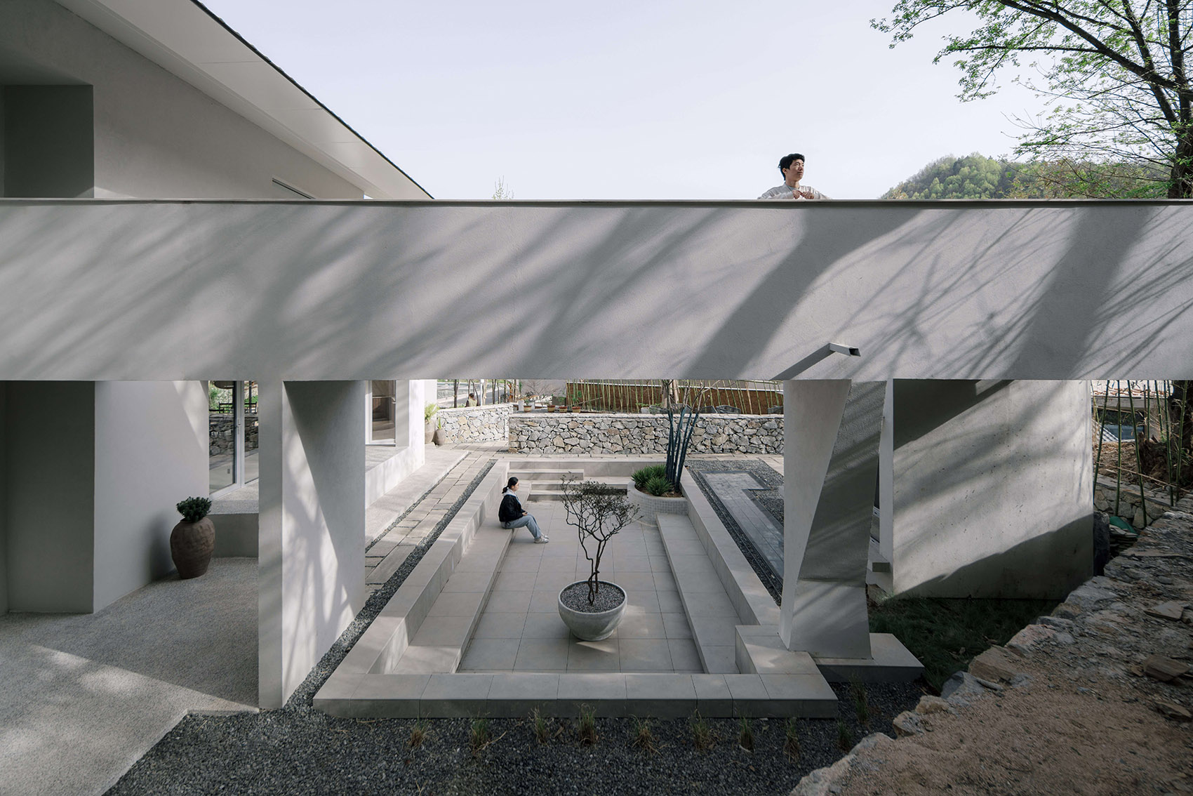 Traveling Through the Mountains: Beidou Mountain Homestay Cluster in Qixing Village, Shangluo ...