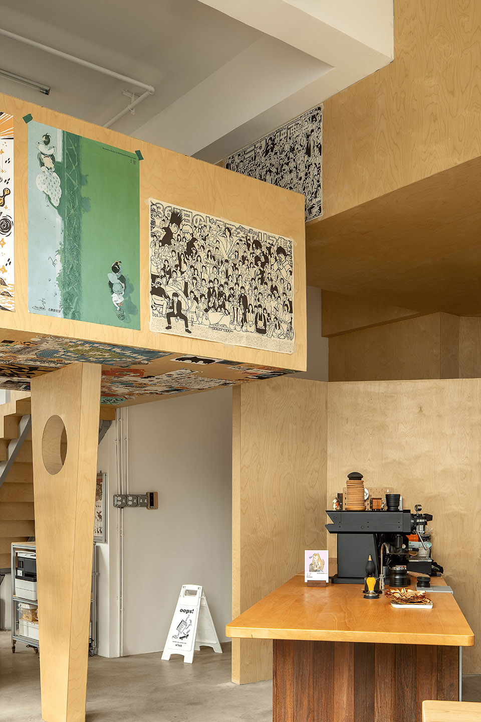 The Non-Commercial Aspect of Commercial Space by HURR DESIGN - 谷德设计网