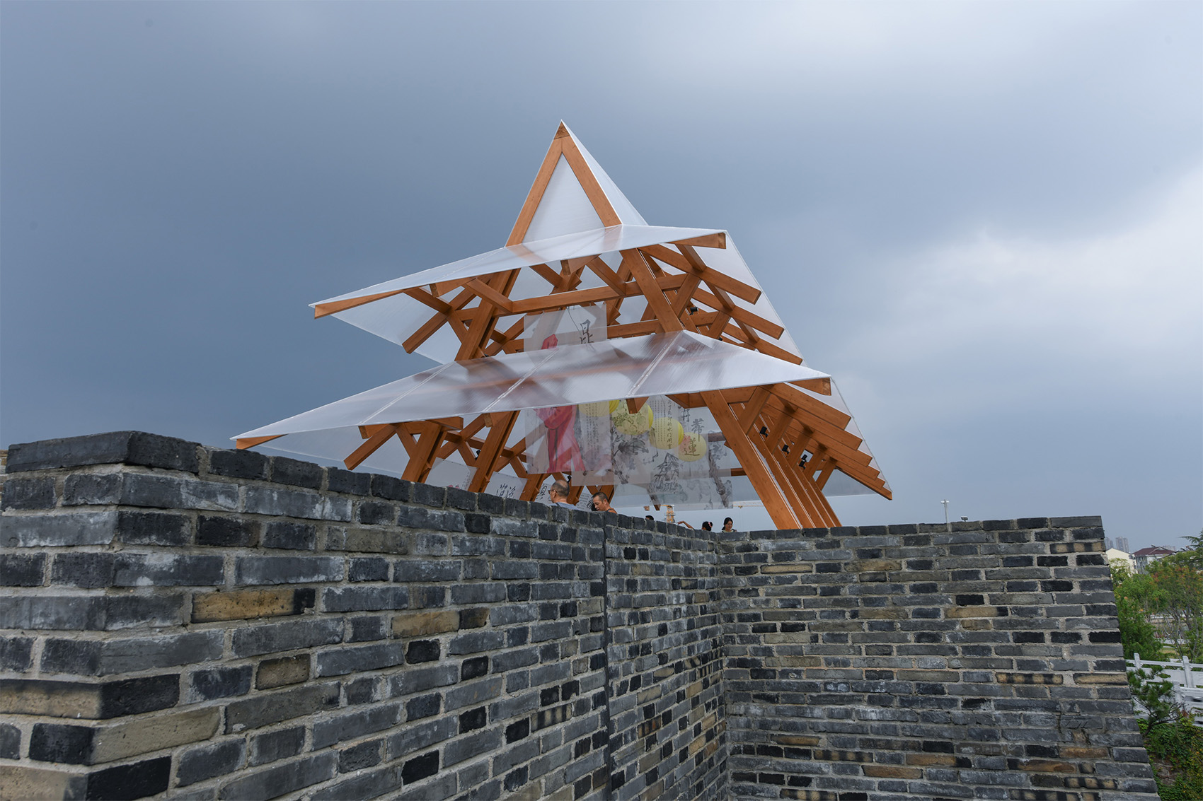 ”Recreating Gongchen Gate” – Art Installation by IAI D-R-C, China ...