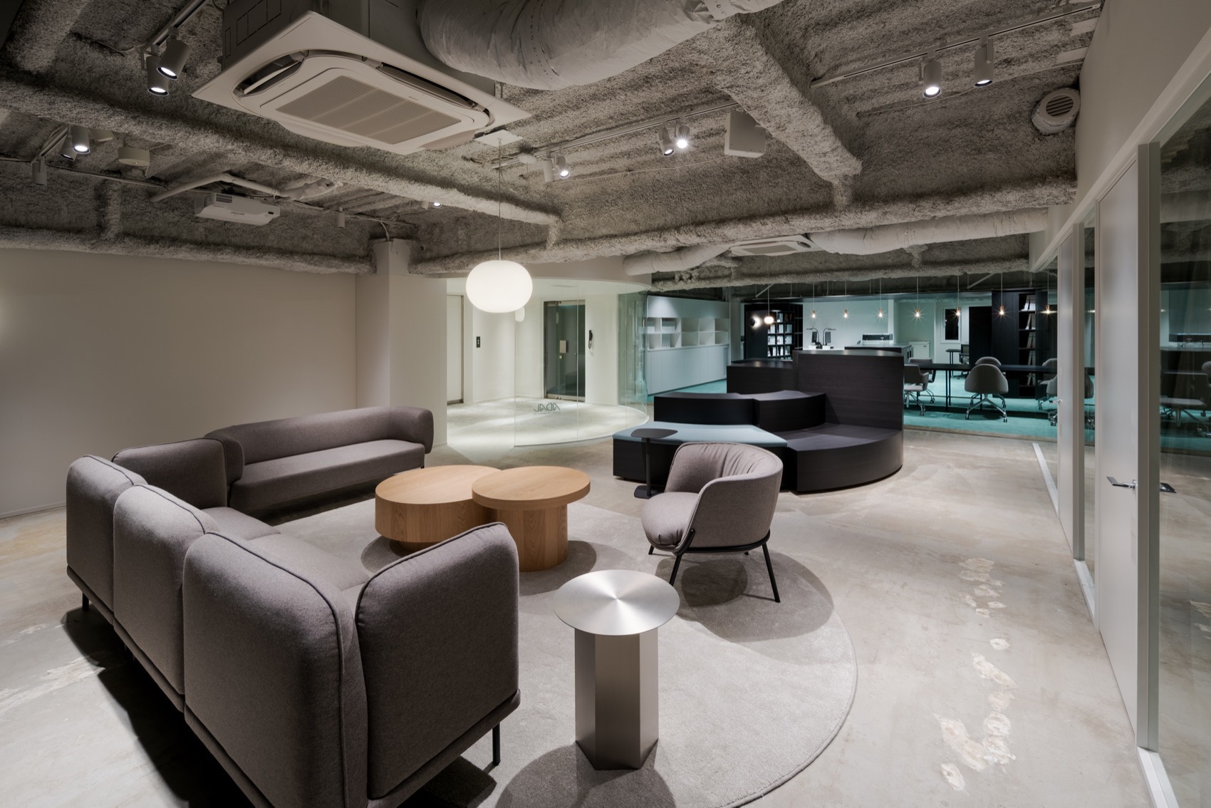 ADAL CREATIVE PLACE OSAKA by REIICHI IKEDA DESIGN - 谷德设计网