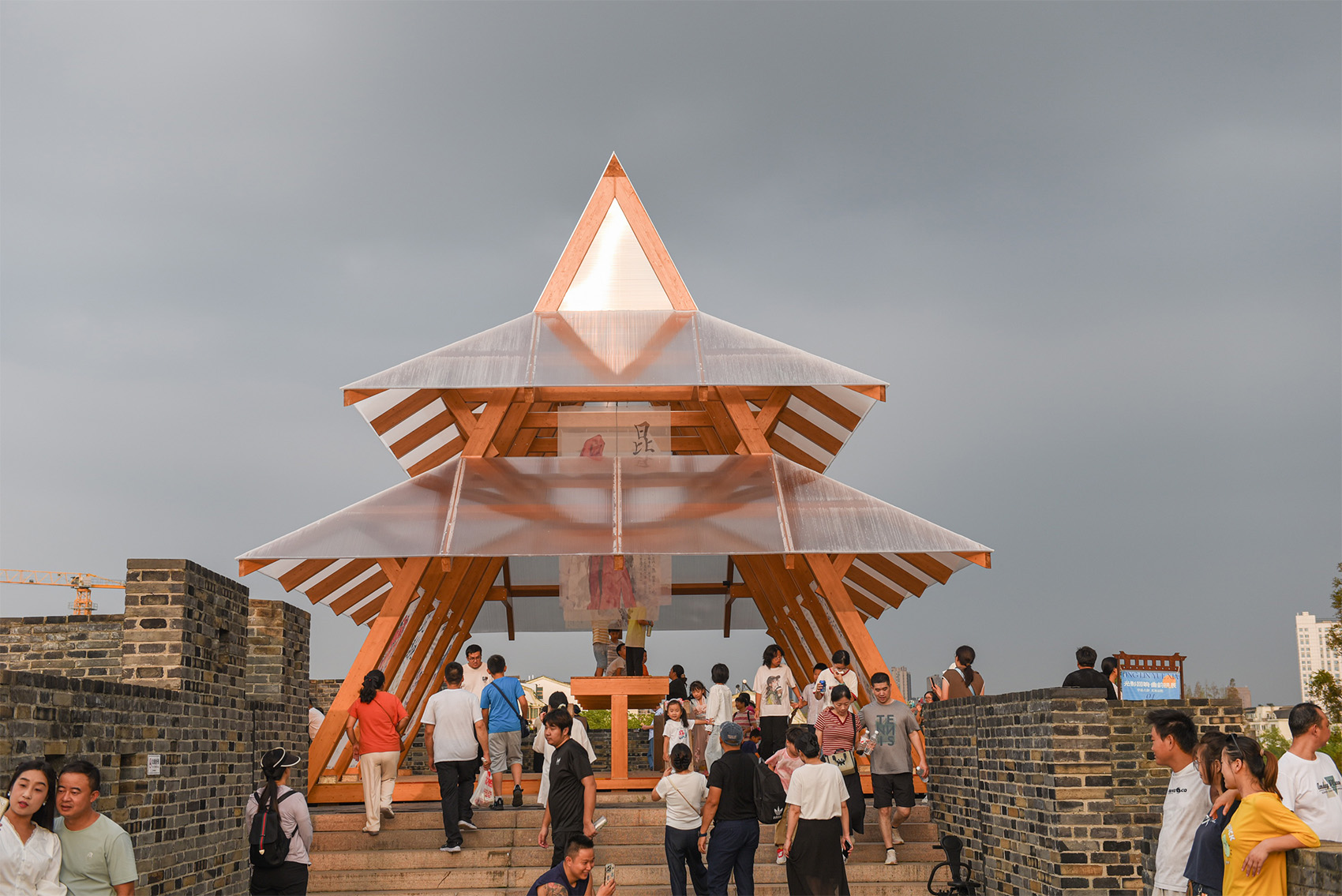 ”Recreating Gongchen Gate” – Art Installation by IAI D-R-C, China ...
