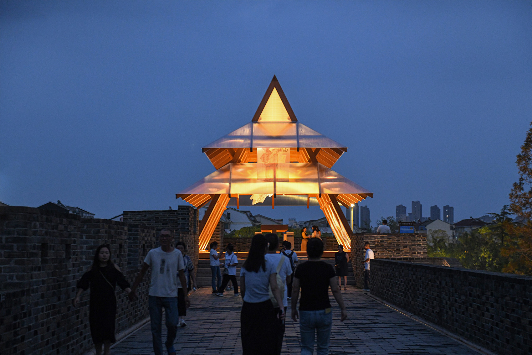 ”Recreating Gongchen Gate” – Art Installation by IAI D-R-C, China ...