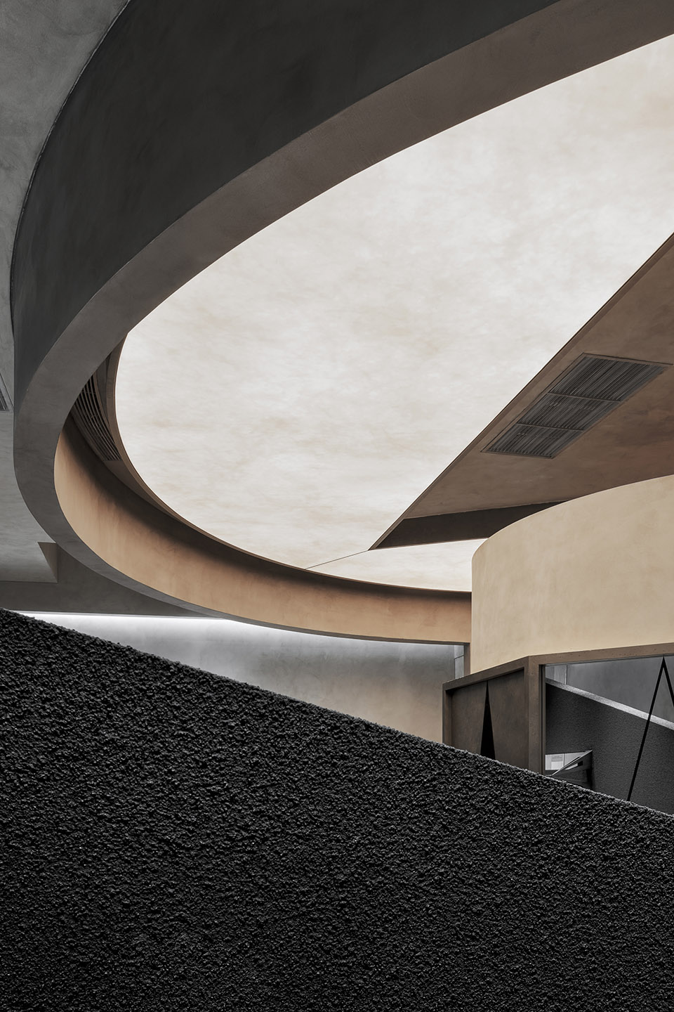 The Silent Gaze by FON STUDIO - 谷德设计网