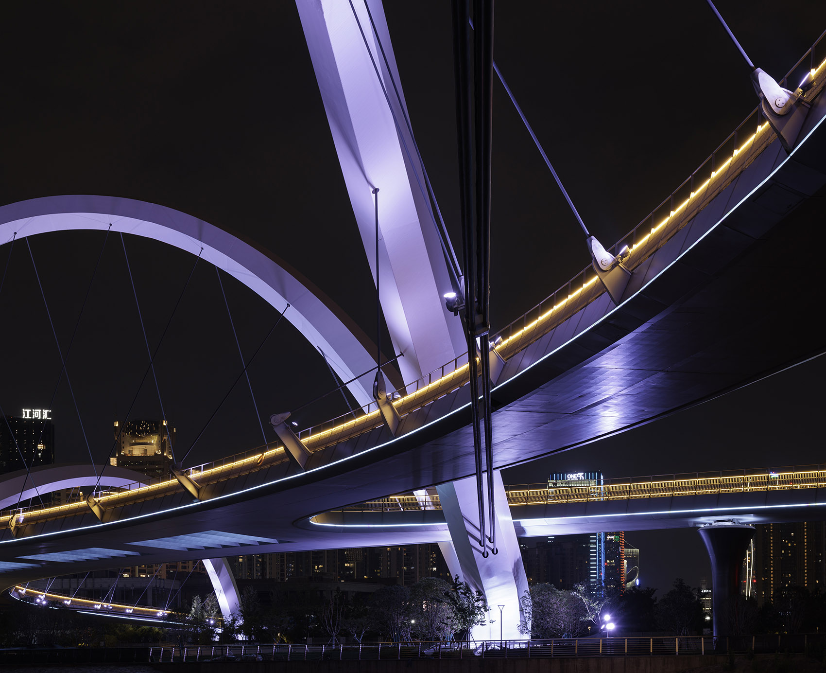 Grand Canal Gateway Bridge completed by Zaha Hadid Architects(ZHA) - 谷德设计网