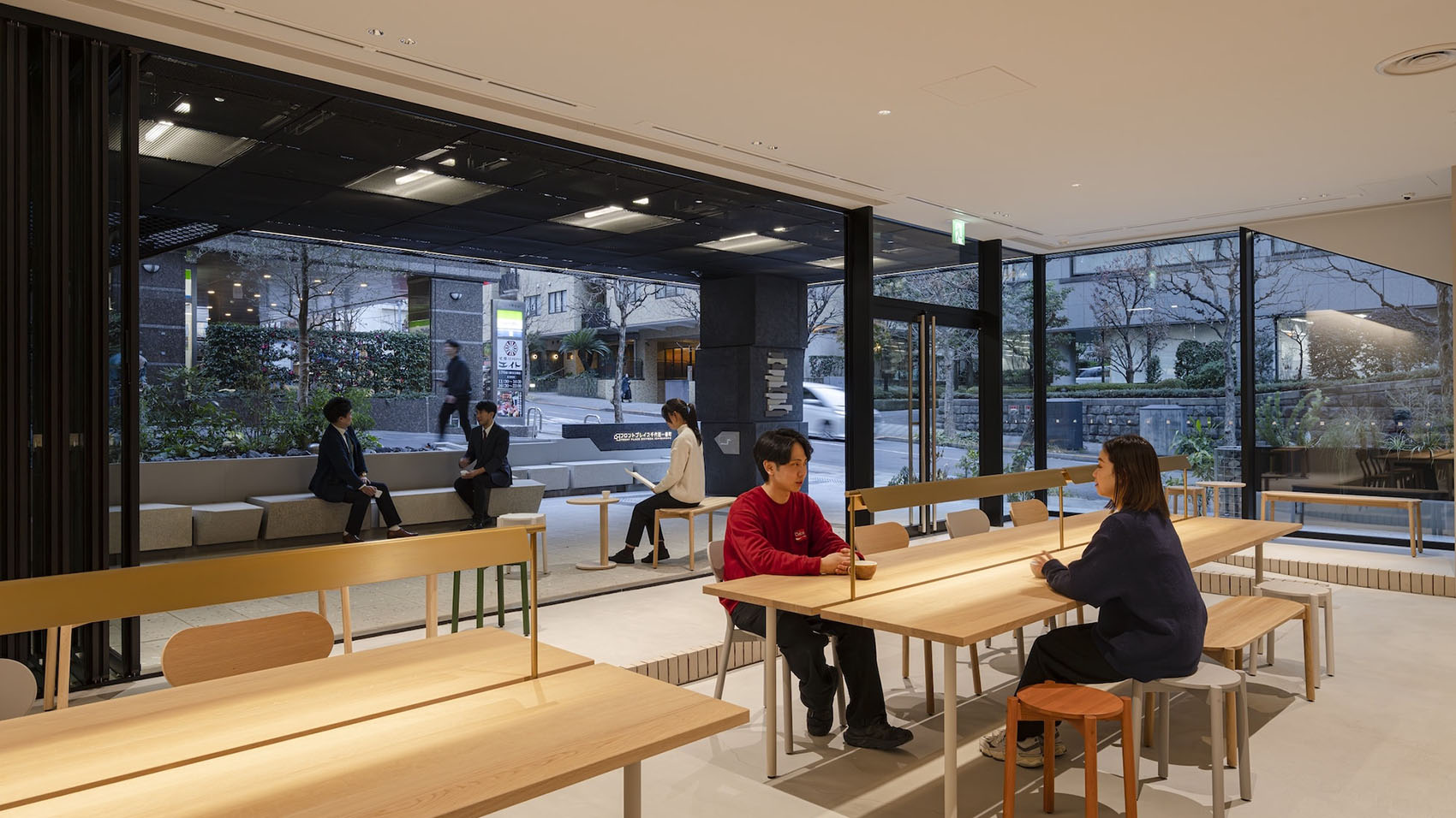 Front Place Chiyoda Ichibancho by Mitsubishi Jisho Design Inc. - 谷德设计网