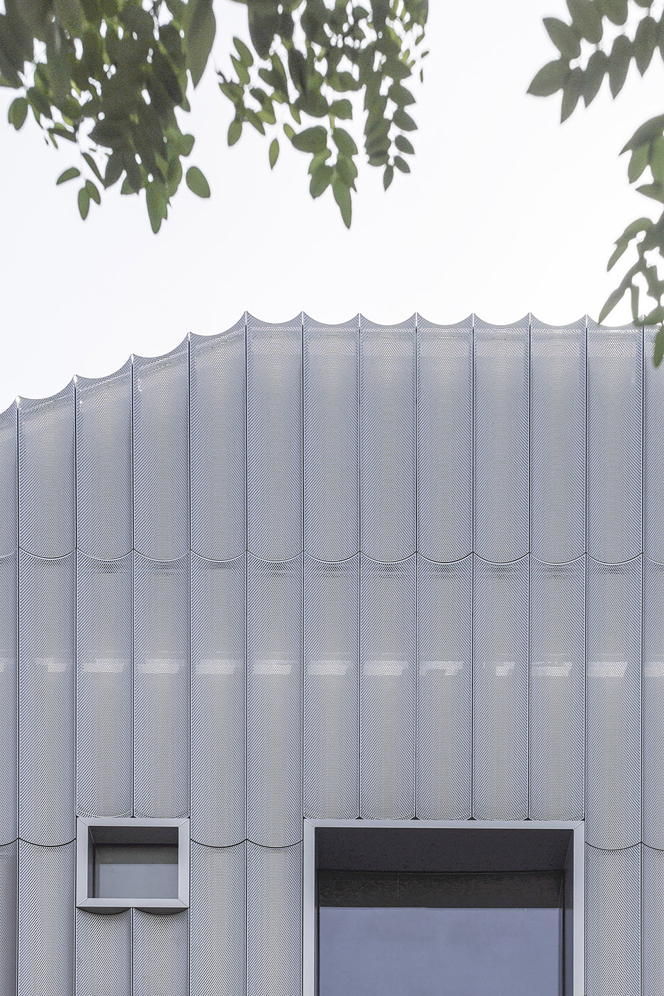 Facade and Public Space Renovation of the Street by moss.architects - 谷德设计网