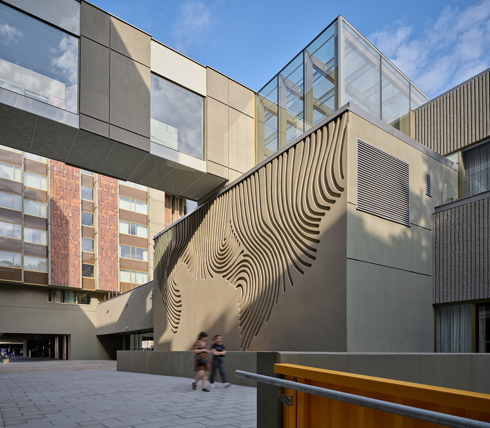Reconstruction of a Brutalist Icon by TaK Architects - 谷德设计网