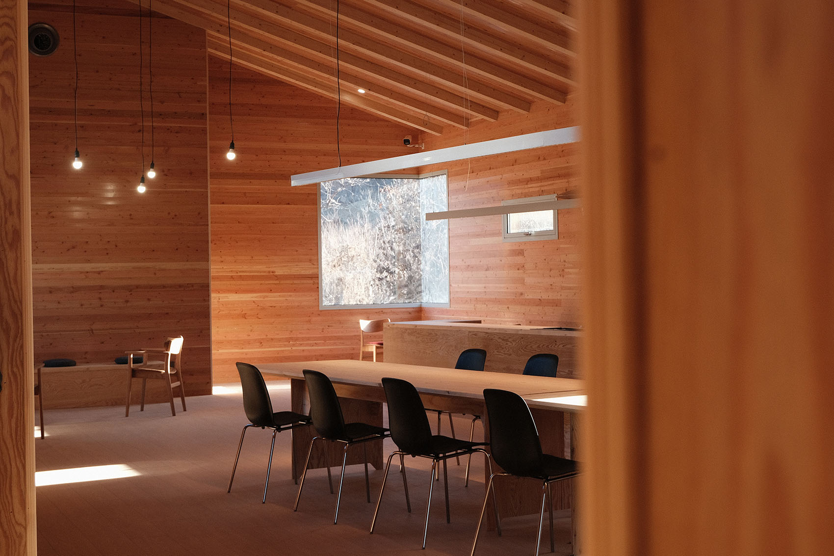 Public Learning Hub in a Mountain Valley by Hapitat Architects - 谷德设计网