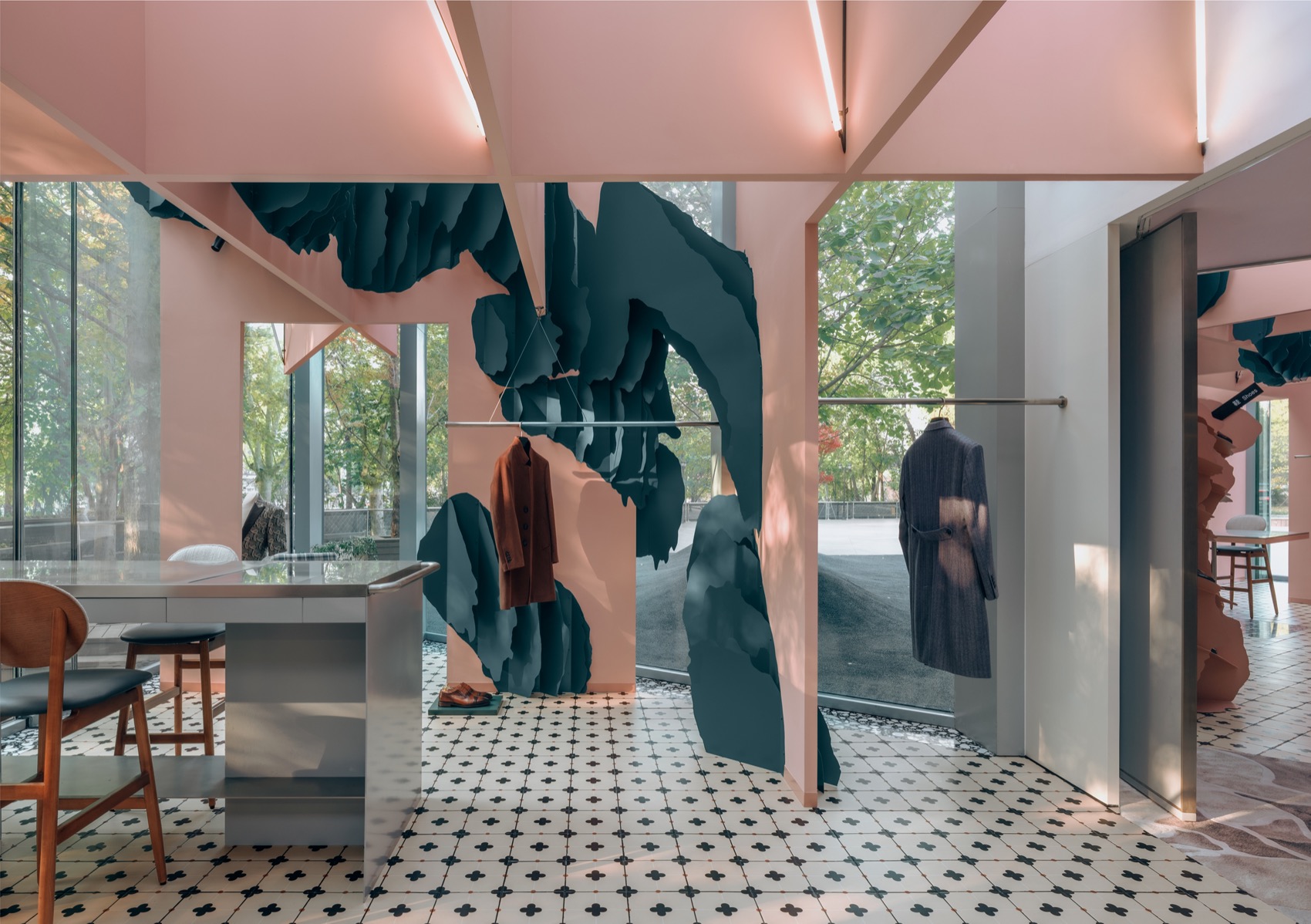 KEYMEN Bespoke Gentlemen’s Wear Shop by LINJIAN Design Studio - 谷德设计网