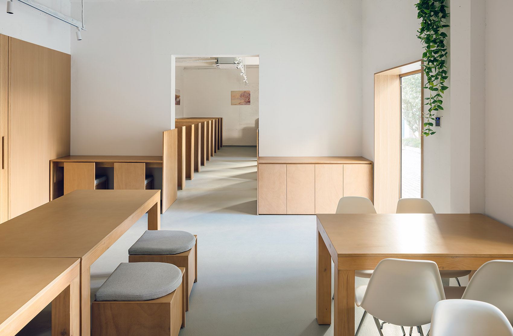 Ganquan Foreign Language Middle School Comprehensive Activity Center by ...