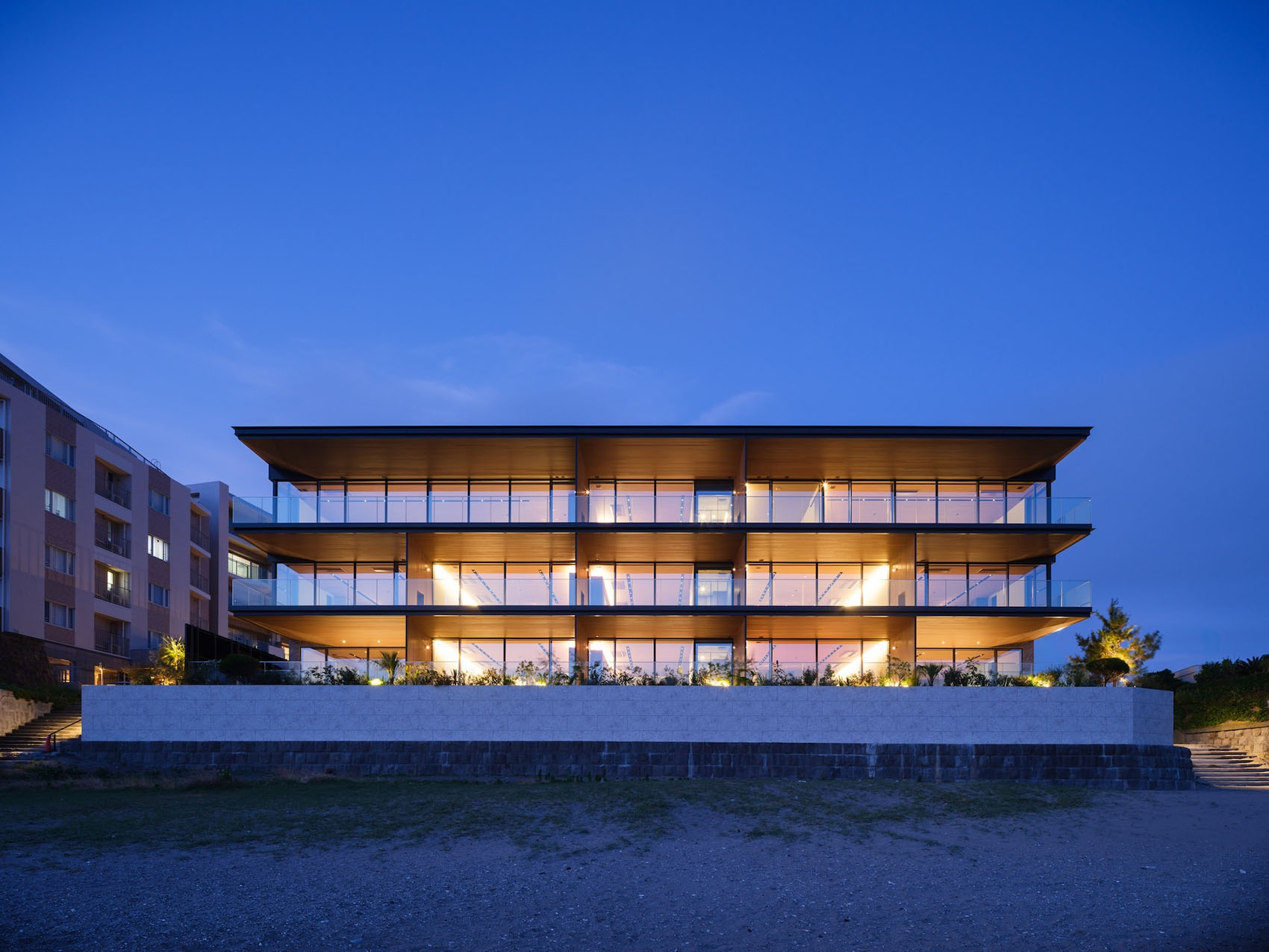 DIAMAS HAYAMA by APOLLO Architects & Associates Co., Ltd. - 谷德设计网