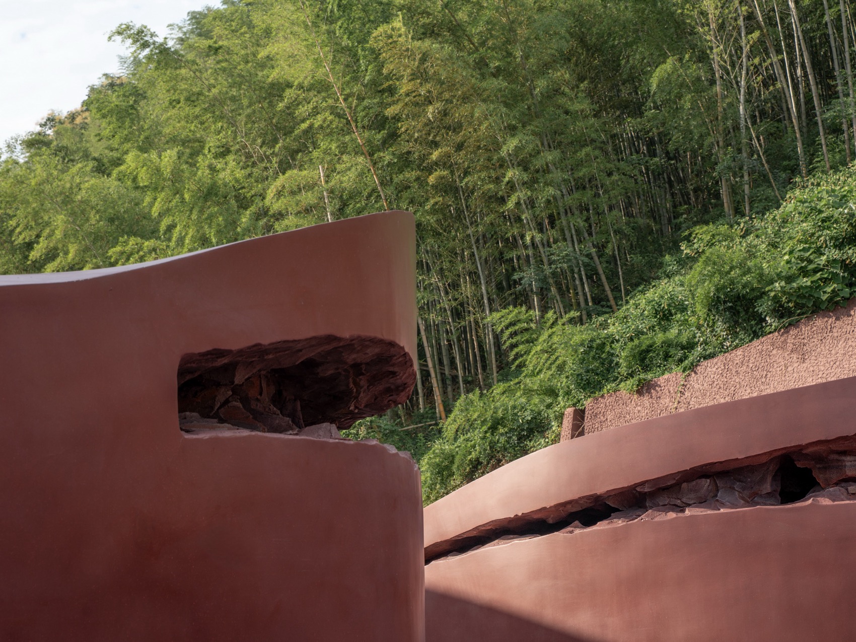 The Earth Valley Theater in Yaohu Village by GOA - 谷德设计网