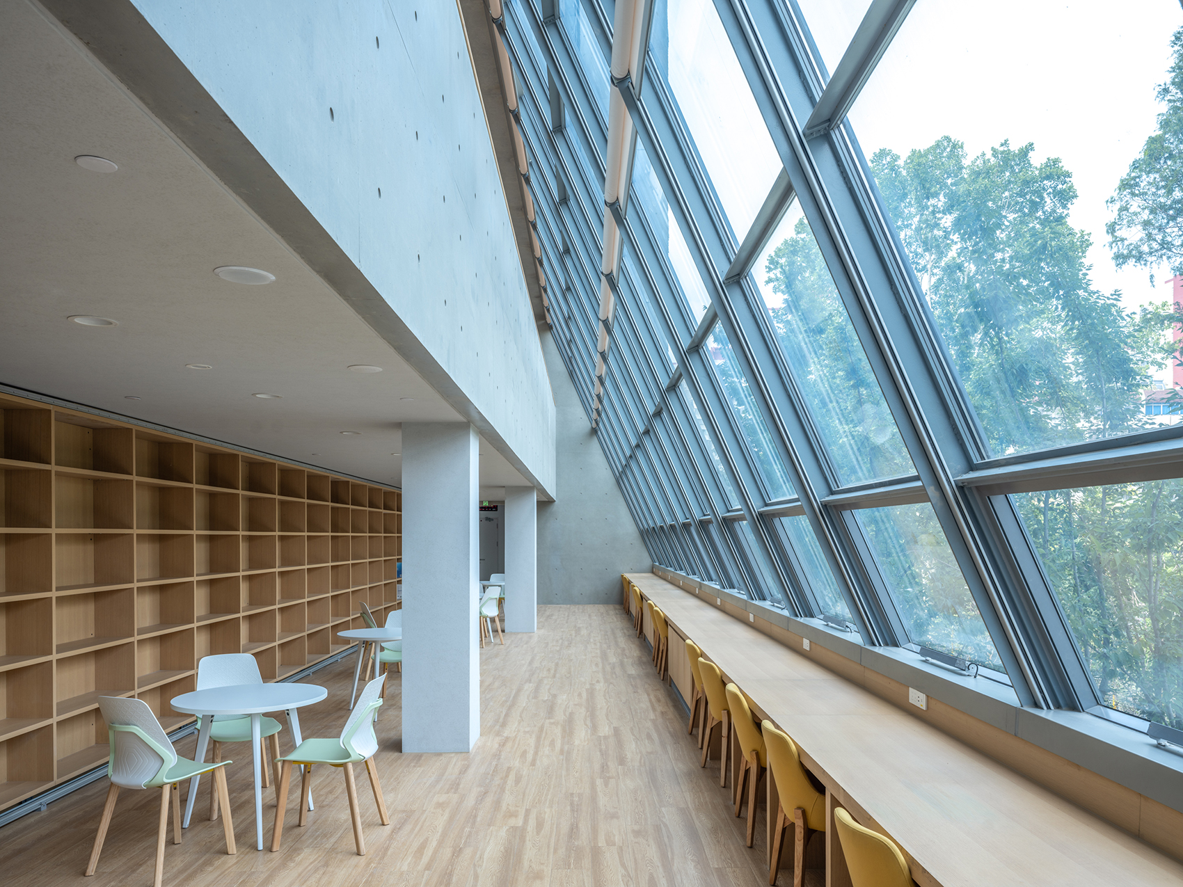 Library of the High School Affiliated to Nanjing Normal University ...
