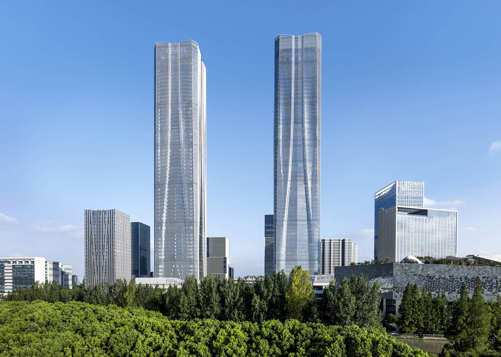 Zhangjiang Science Gate Twin Towers by Gensler - 谷德设计网