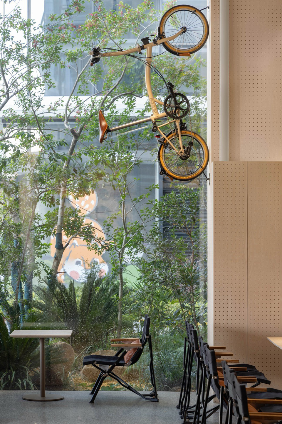CEOL x OFF in Qincheng Park by Hangzhou Guantang Interior Design Co ...