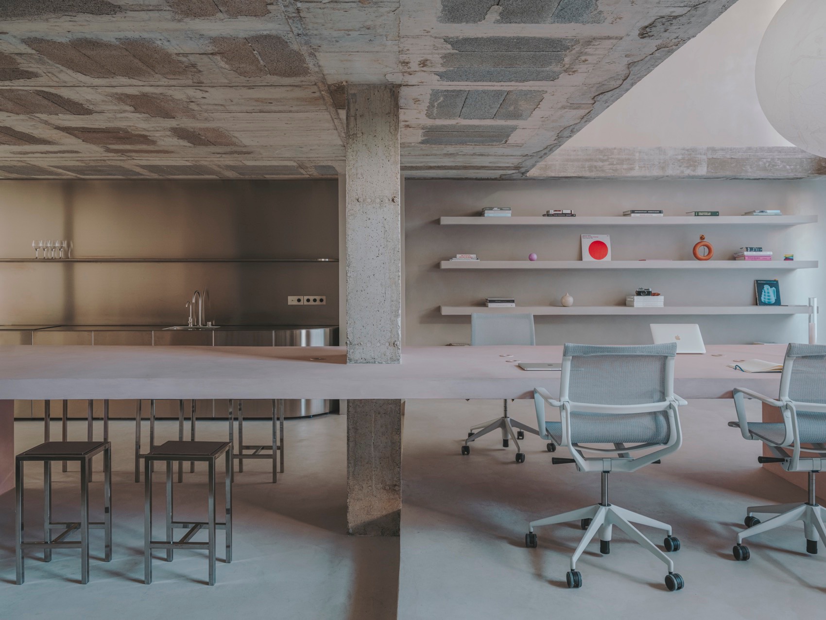 Reisinger Studio by Isern Serra - 谷德设计网