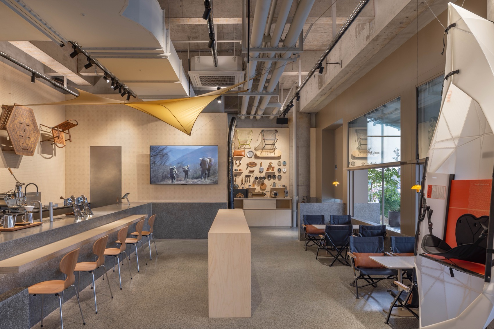 CEOL x OFF in Qincheng Park by Hangzhou Guantang Interior Design Co ...