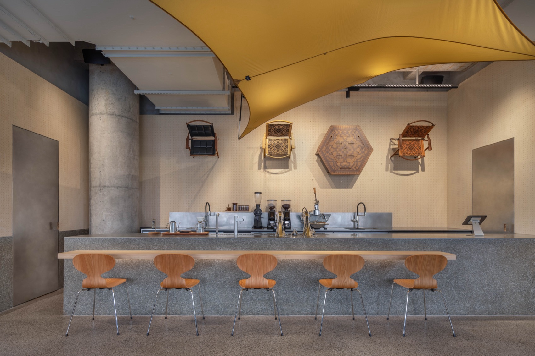 CEOL x OFF in Qincheng Park by Hangzhou Guantang Interior Design Co ...