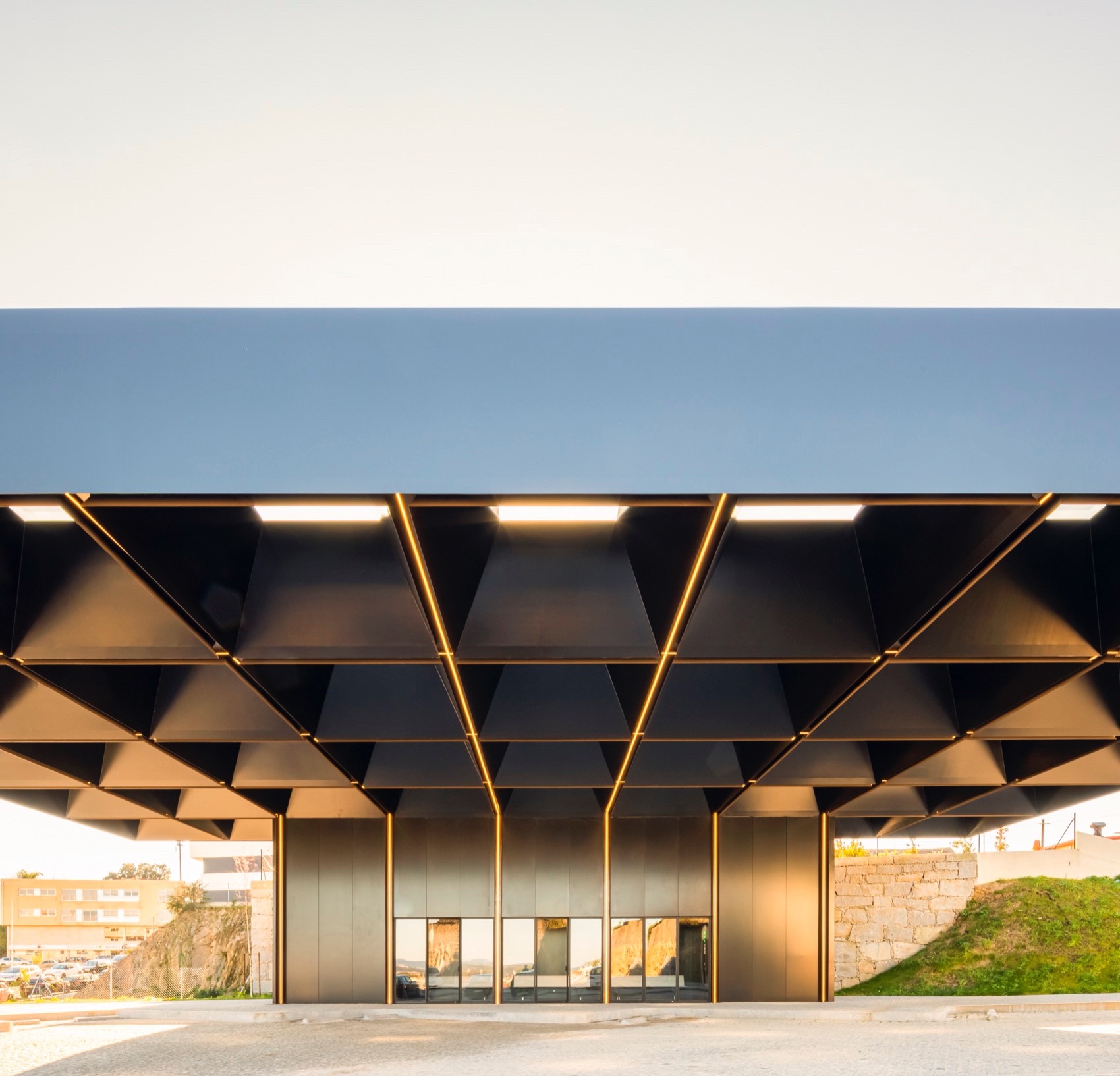 Intermodal Hub of Lousada by Spaceworkers - 谷德设计网