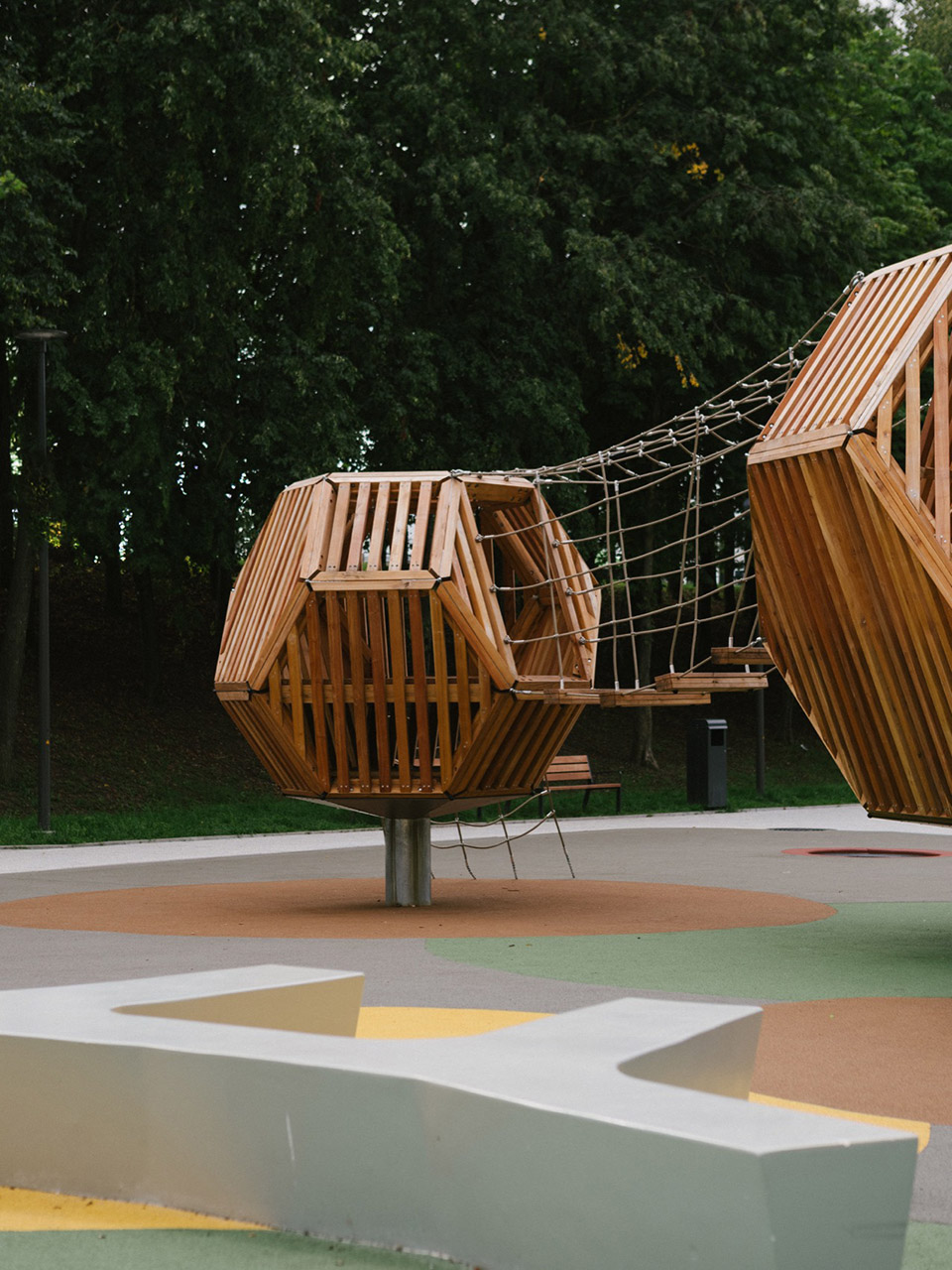 Kovo 11 Park Revitalization Project by Inout designstudio - 谷德设计网