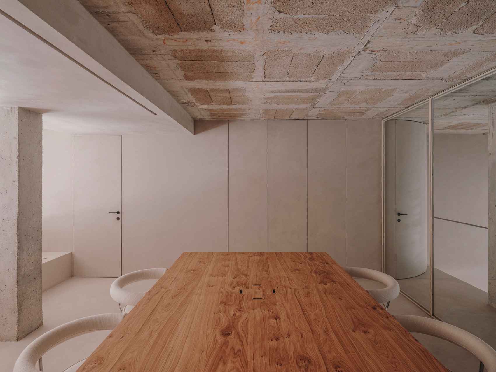 Reisinger Studio by Isern Serra - 谷德设计网