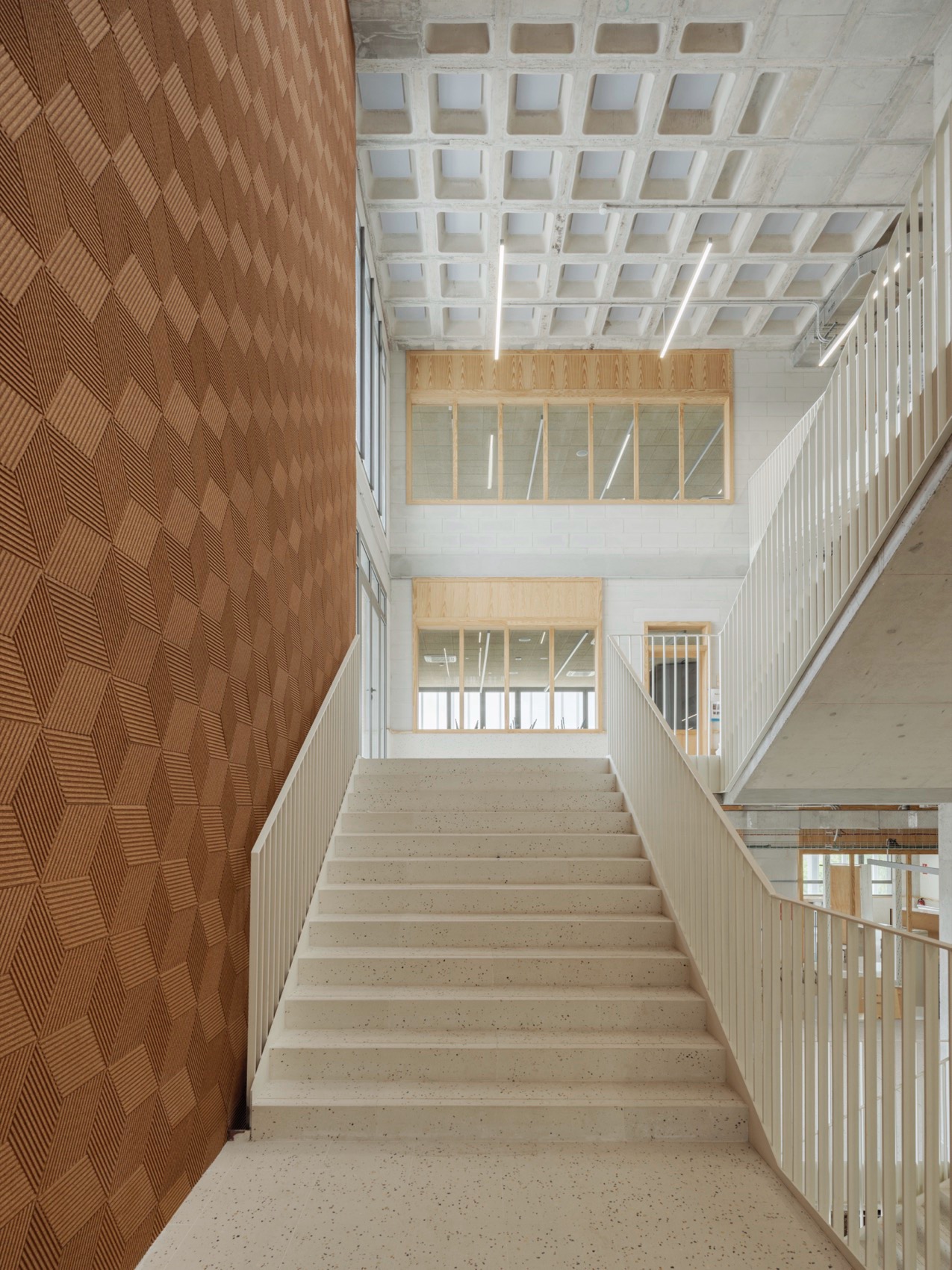 松莫伊克斯教育中心，西班牙 / GRAS Arquitectos - 谷德设计网