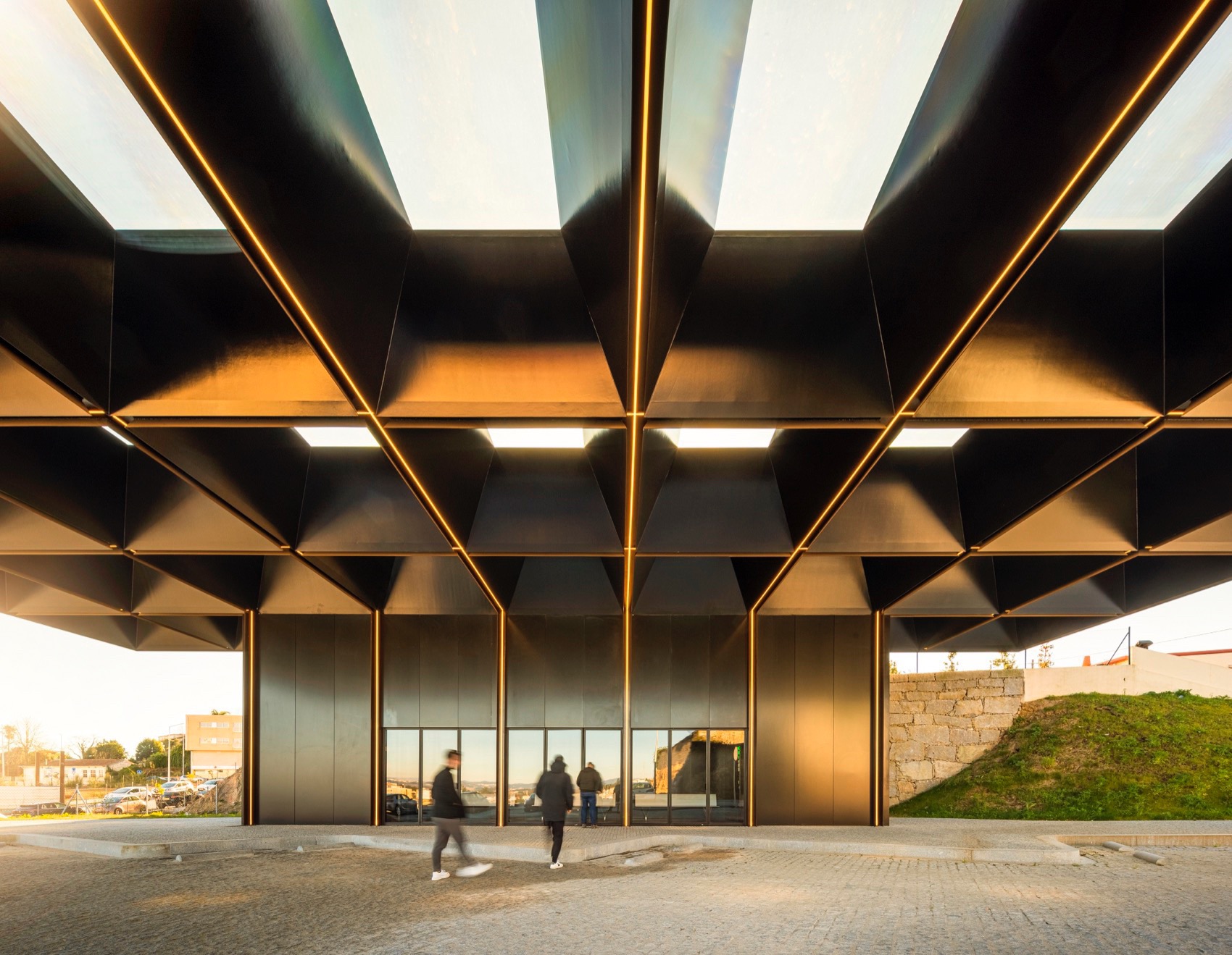 Intermodal Hub of Lousada by Spaceworkers - 谷德设计网