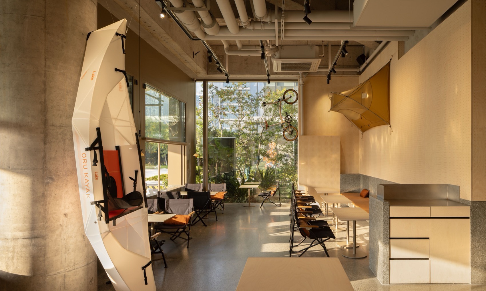CEOL x OFF in Qincheng Park by Hangzhou Guantang Interior Design Co ...
