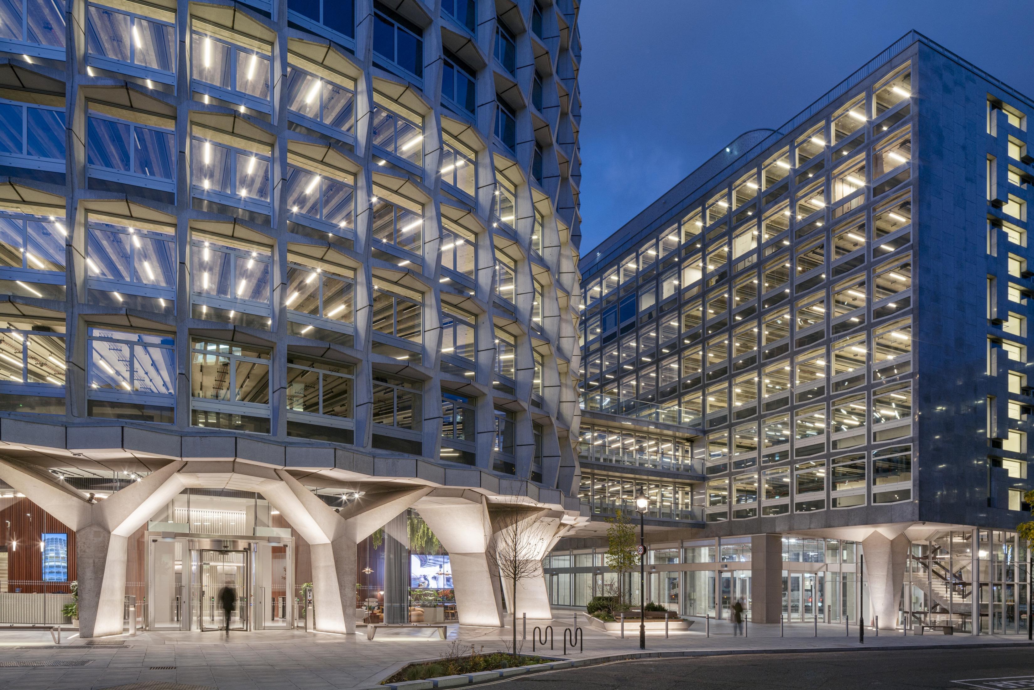 Space House by Squire & Partners - 谷德设计网