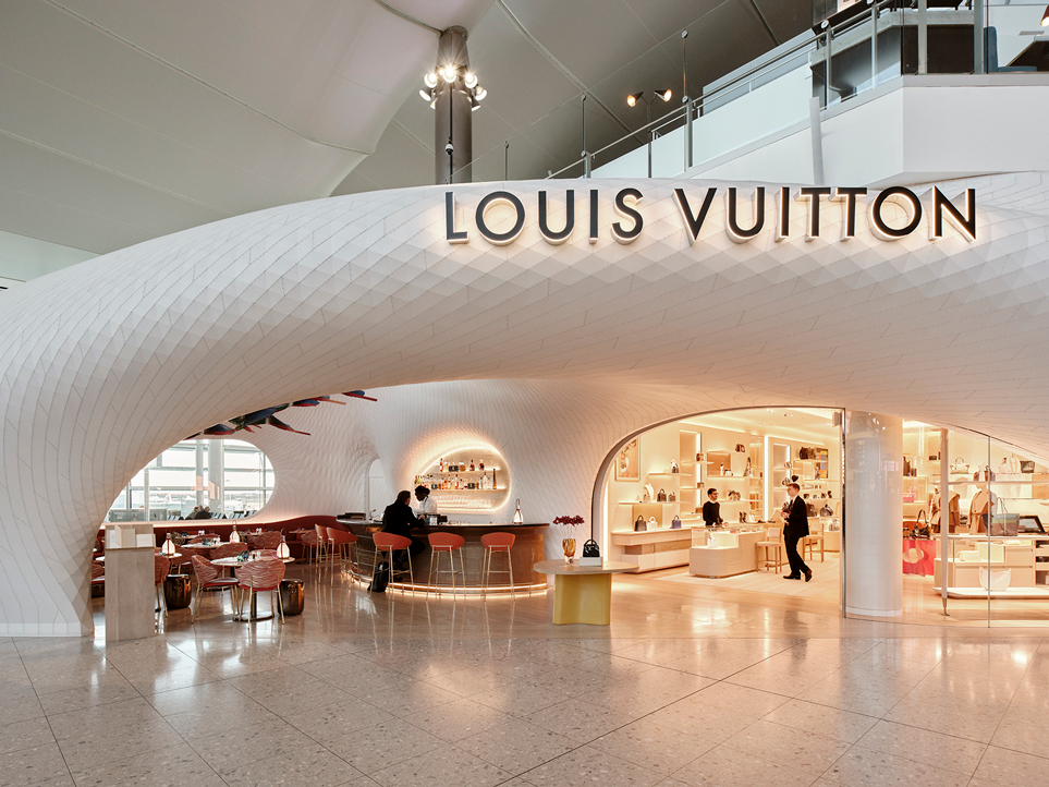 Louis Vuitton at Heathrow Terminal 2 by Marc Fornes/THEVERYMANY - 谷德设计网