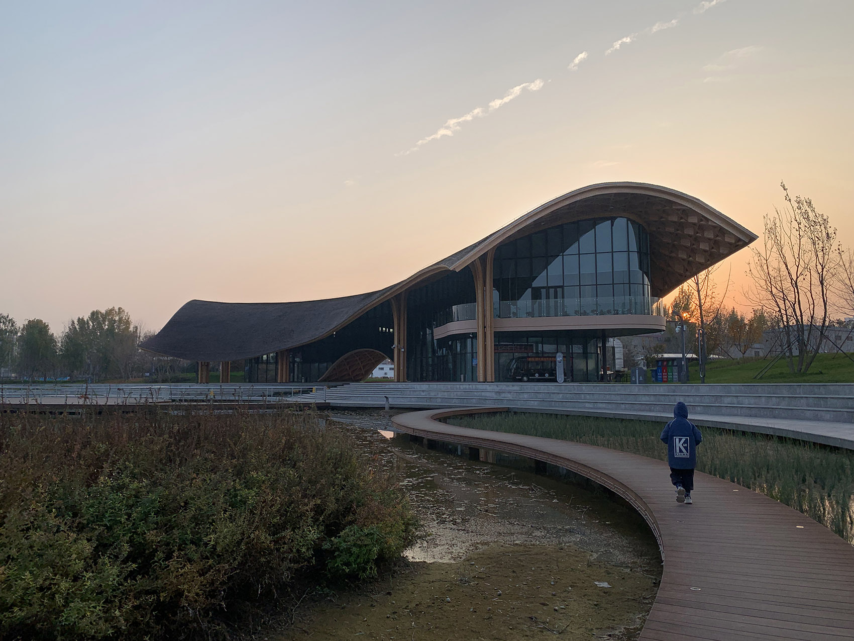 Lakeside Restaurant at Silk Road Friendship Park in Dingzhou by SUP ...