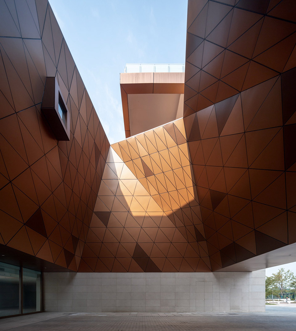 Haining Natural Exhibition Center by Sens Architects - 谷德设计网