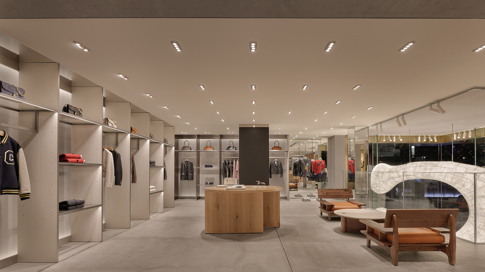 Coach Ginza Flagship by CURIOSITY - 谷德设计网