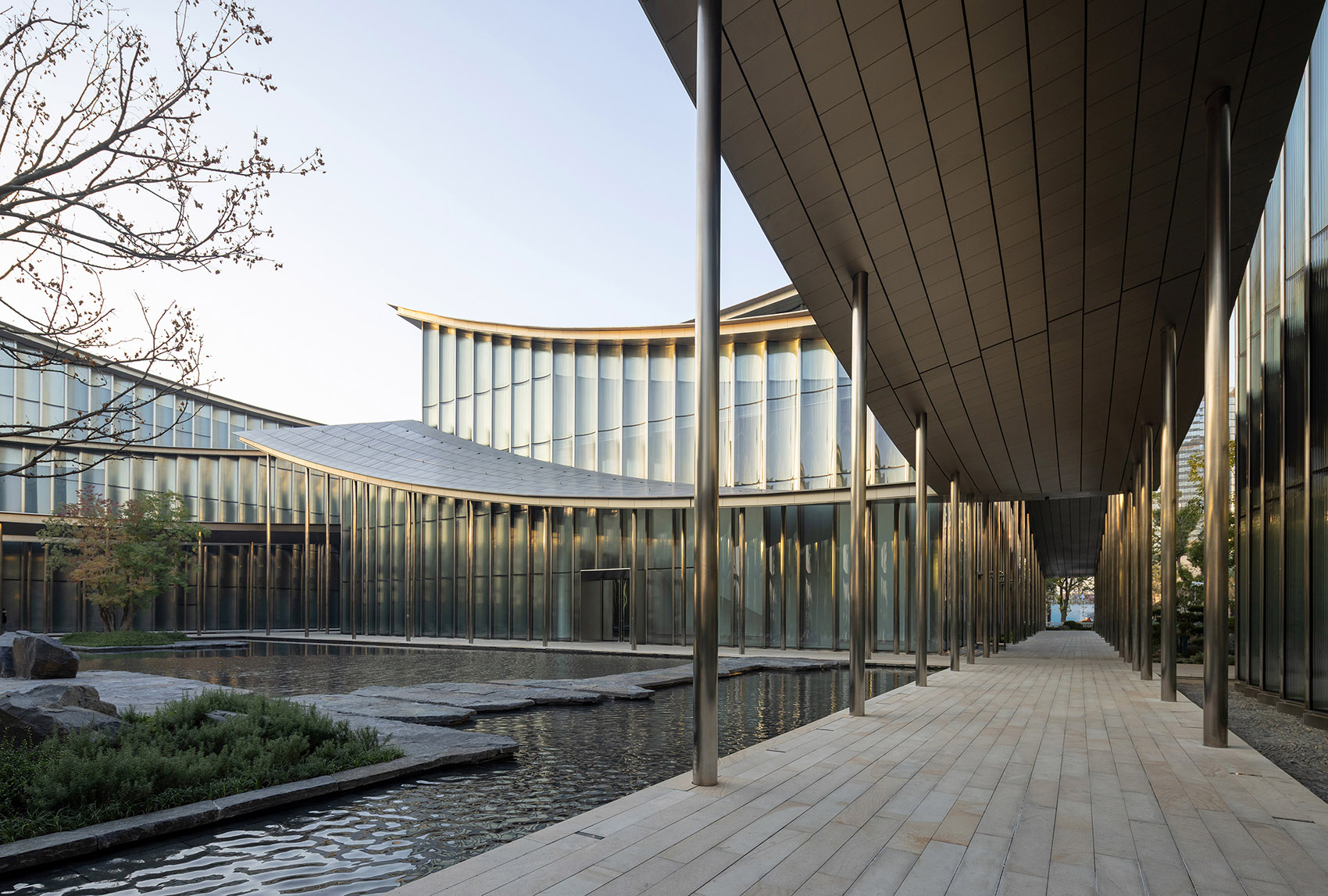 Suzhou Museum of Contemporary Art by SHUISHI - 谷德设计网