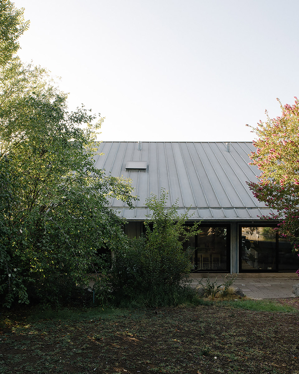 CASA TAM by Iván Bravo Architects - 谷德设计网