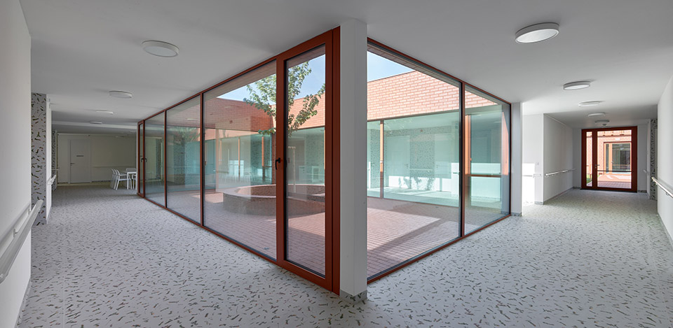 Senior Citizens’ Home in Nový Bydžov by Architektura - 谷德设计网