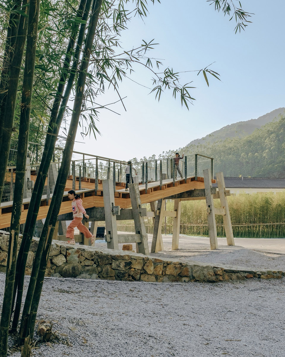 Huizhou Vernacular Historic Bridges Micro-Museum by LUO studio - 谷德设计网