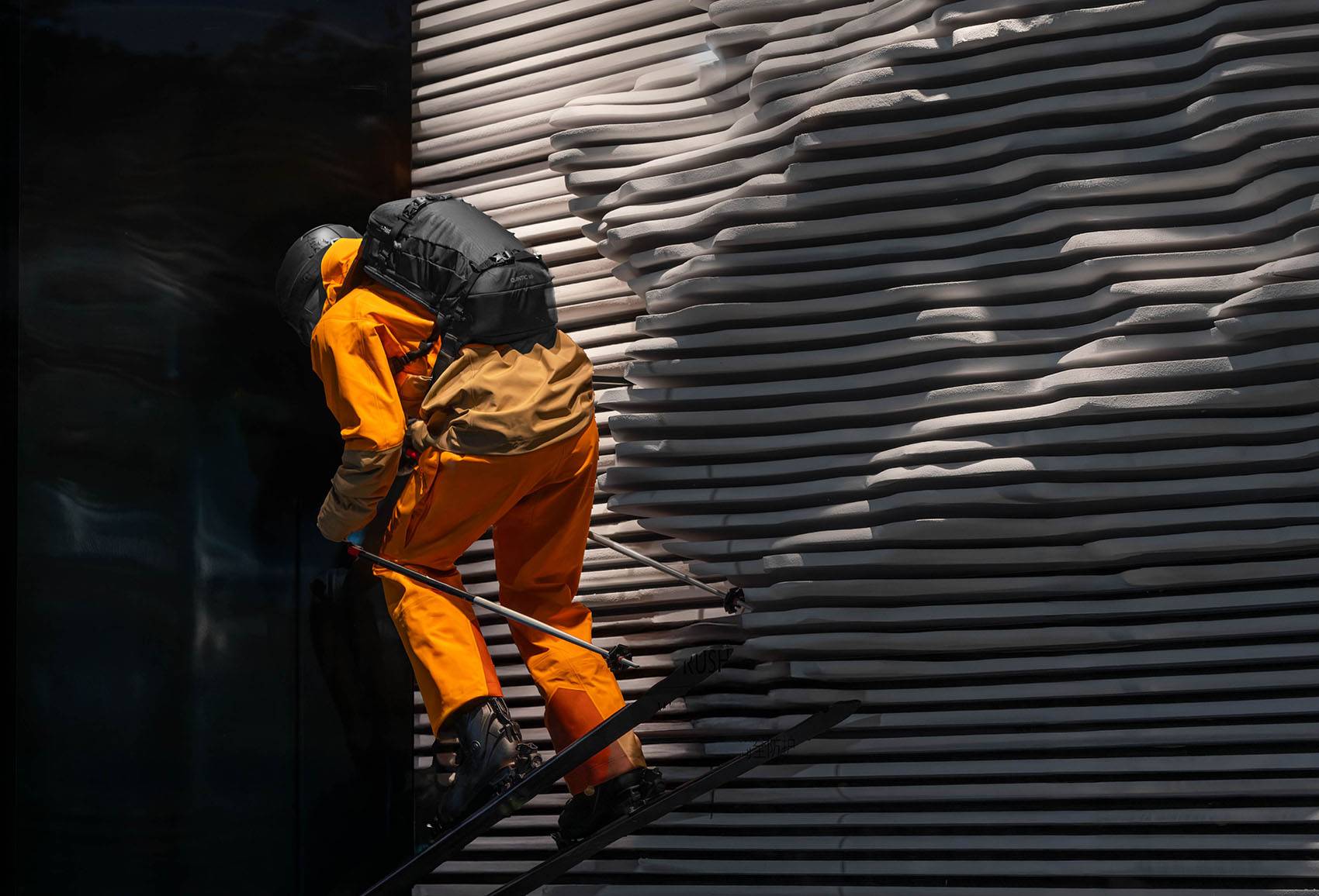 ARC’TERYX 2025FW 7P Window & DP Design by PILLS Design - 谷德设计网