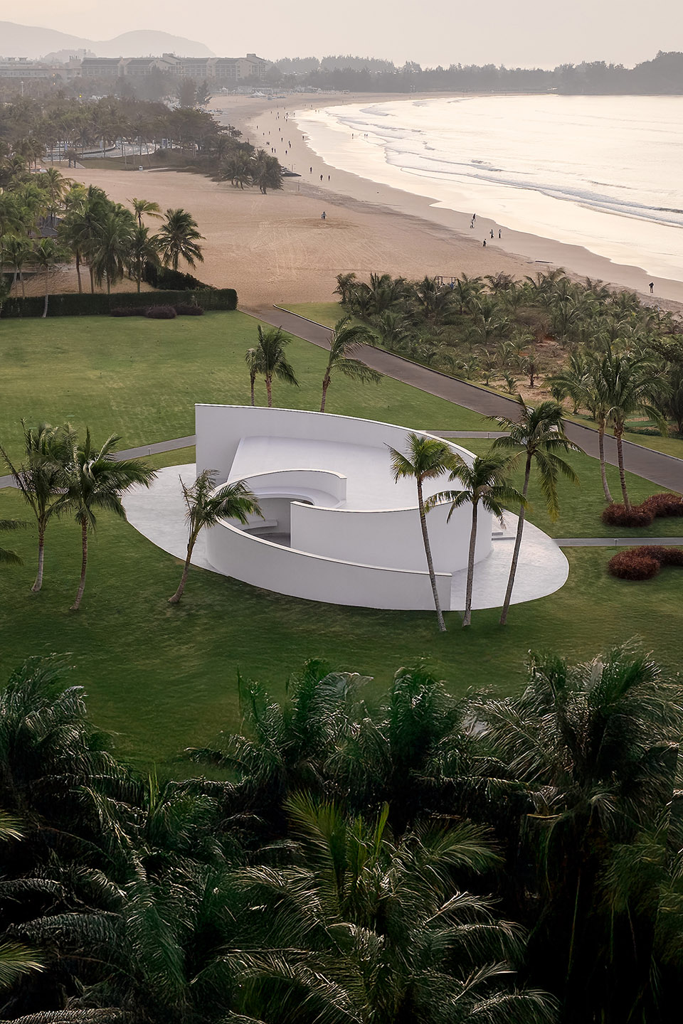 Conch Station – A Spatial Vortex by Perform Design Studio - 谷德设计网