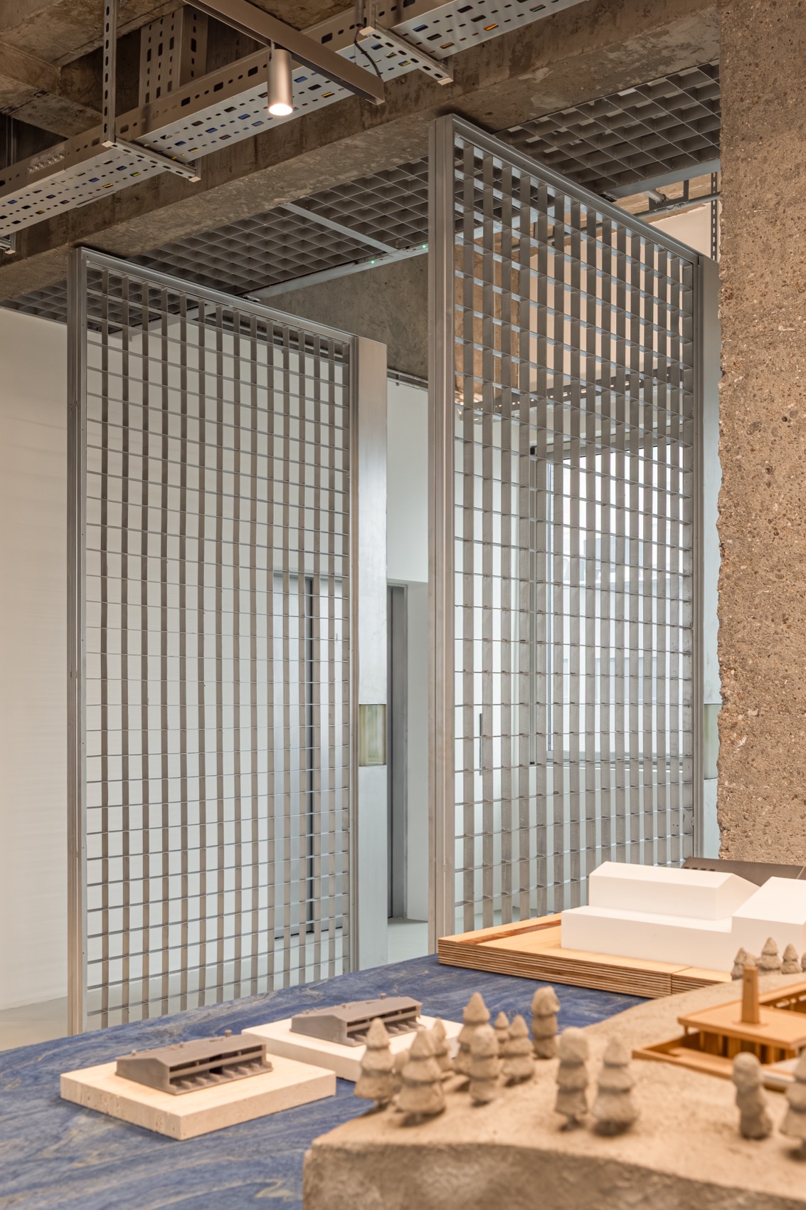 Studio Office by XL design atelier - 谷德设计网