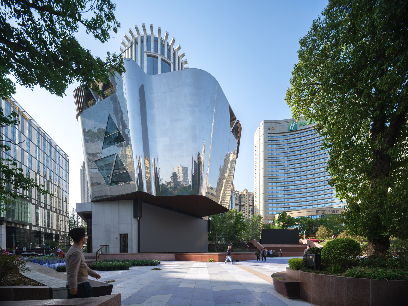 The ecological kaleidoscope of East Nanjing Road: Century Square Reborn ...